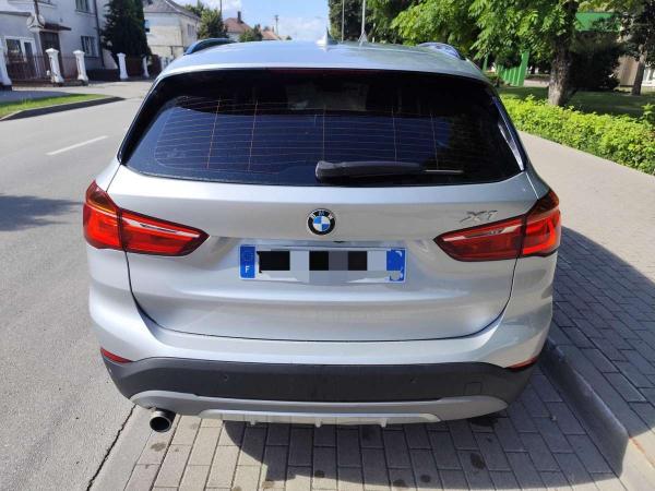 Grey BMW X1 2015 in Taurage, with an engine capacity of 2.00 L and mileage of 200 thousand km for 12100 €, photo 7 on AUTOMOTO.COM.LV