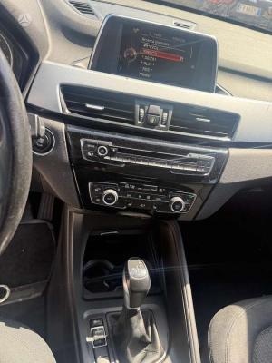 Grey BMW X1 2015 in Siauliai, with an engine capacity of 2.00 L and mileage of 290 thousand km for 9200 €, photo 31 on AUTOMOTO.COM.LV