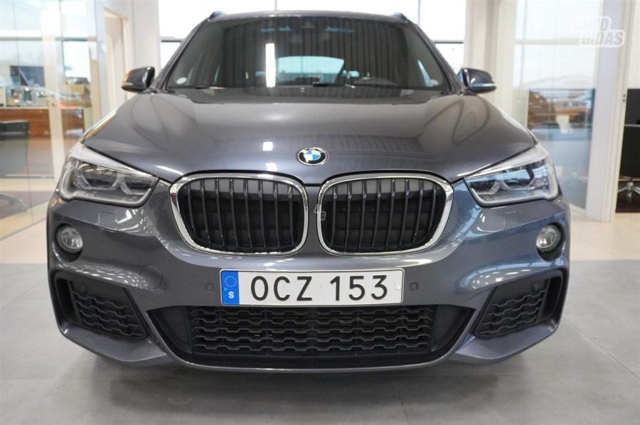 Grey BMW X1 2016 in Kaunas, with an engine capacity of 0.00 L and mileage of 63 thousand km for 28548 €, photo 4 on AUTOMOTO.COM.LV