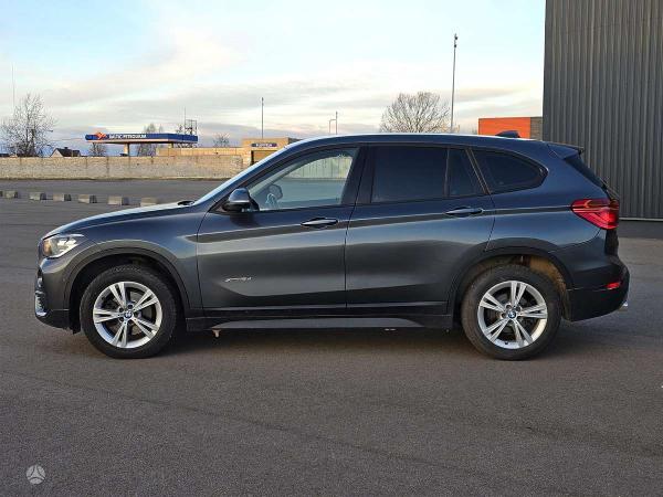 Pelēks BMW X1 2016 Mažeikiai, ar dzinēja tilpumu 2.00 L un nobraukumu 180 tūkst. km par 11700 €, foto 3 vietnē AUTOMOTO.COM.LV
