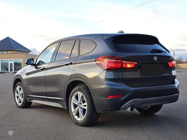 Pelēks BMW X1 2016 Mažeikiai, ar dzinēja tilpumu 2.00 L un nobraukumu 180 tūkst. km par 11700 €, foto 5 vietnē AUTOMOTO.COM.LV