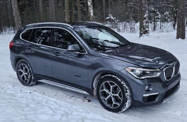 Grey BMW X1 2016 in Prienai, with an engine capacity of 2.00 L and mileage of 145 thousand km for 12500 €, photo 4 on AUTOMOTO.COM.LV