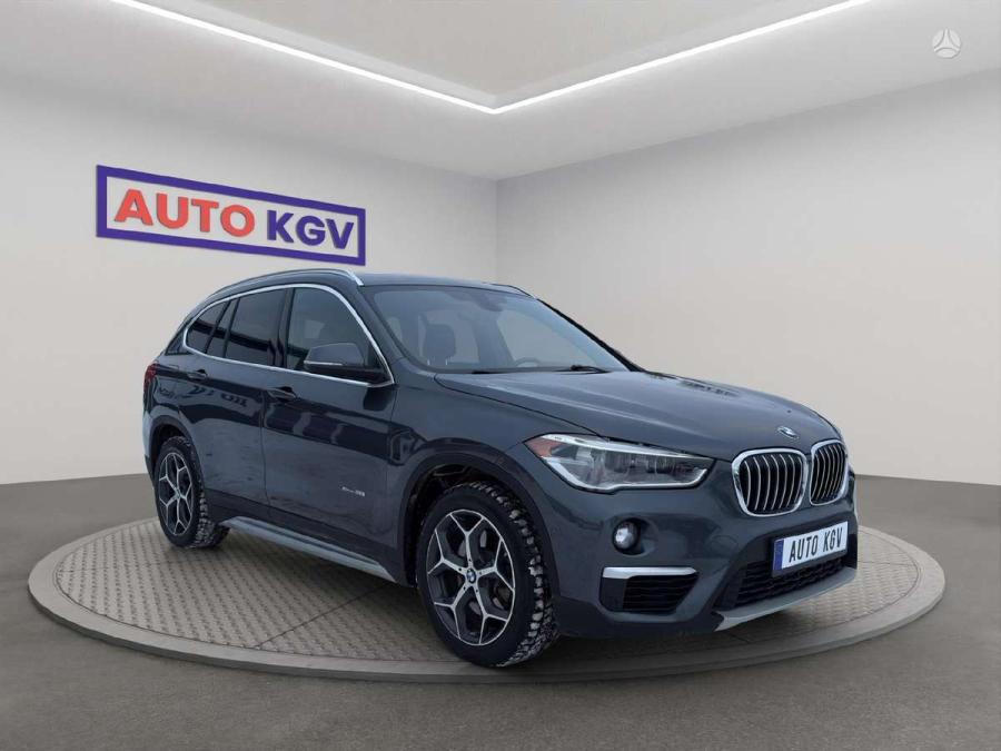 Grey BMW X1 2016 in Kaunas, with an engine capacity of 2.00 L and mileage of 128 thousand km for 12999 €, photo 7 on AUTOMOTO.COM.LV