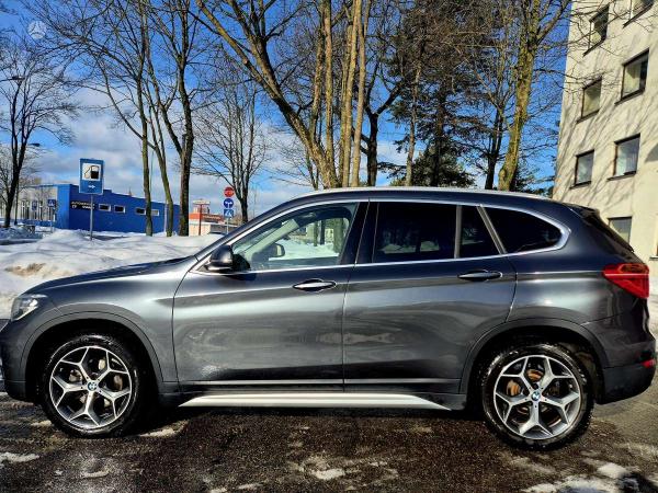Grey BMW X1 2016 in Klaipeda, with an engine capacity of 2.00 L and mileage of 2318 thousand km for 10500 €, photo 4 on AUTOMOTO.COM.LV