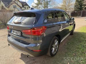 Pelēks BMW X1 2016 Ogre, ar dzinēja tilpumu 2.00 L un nobraukumu 273 tūkst. km par 13450 €, foto 6 vietnē AUTOMOTO.COM.LV