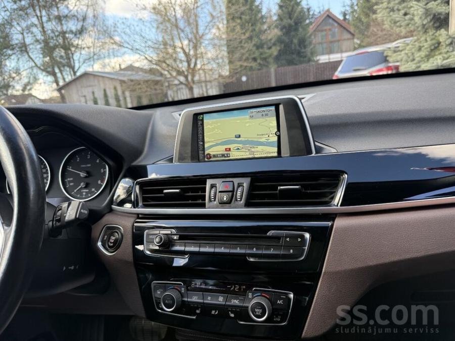 Pelēks BMW X1 2016 Ogre, ar dzinēja tilpumu 2.00 L un nobraukumu 273 tūkst. km par 13450 €, foto 17 vietnē AUTOMOTO.COM.LV
