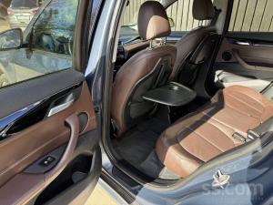 Pelēks BMW X1 2016 Ogre, ar dzinēja tilpumu 2.00 L un nobraukumu 273 tūkst. km par 13450 €, foto 27 vietnē AUTOMOTO.COM.LV