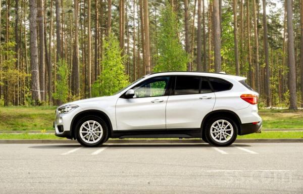 Pelēks BMW X1 2016 Rīga, ar dzinēja tilpumu 2.00 L un nobraukumu 249 tūkst. km par 13990 €, foto 5 vietnē AUTOMOTO.COM.LV