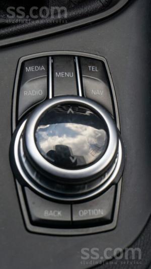 Grey BMW X1 2016 in Riga, with an engine capacity of 2.00 L and mileage of 249 thousand km for 13990 €, photo 17 on AUTOMOTO.COM.LV