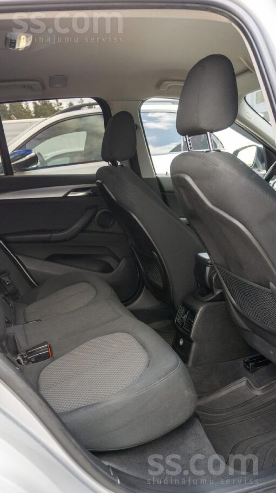 Grey BMW X1 2016 in Riga, with an engine capacity of 2.00 L and mileage of 249 thousand km for 13990 €, photo 32 on AUTOMOTO.COM.LV
