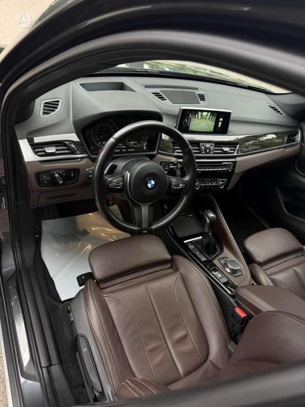 Grey BMW X1 2016 in Marijampole, with an engine capacity of 2.00 L and mileage of 274 thousand km for 13000 €, photo 2 on AUTOMOTO.COM.LV