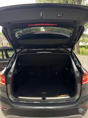 Pelēks BMW X1 2016 Marijampole, ar dzinēja tilpumu 2.00 L un nobraukumu 274 tūkst. km par 13000 €, foto 19 vietnē AUTOMOTO.COM.LV