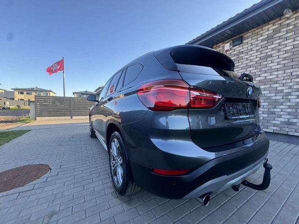 Grey BMW X1 2016 in Kaunas, with an engine capacity of 2.00 L and mileage of 245 thousand km for 12950 €, photo 9 on AUTOMOTO.COM.LV