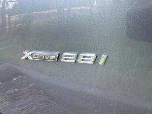 Grey BMW X1 2016 in Siauliai, with an engine capacity of 2.00 L and mileage of 249 thousand km for 6400 €, photo 10 on AUTOMOTO.COM.LV