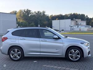 Grey BMW X1 2016 in Raseiniai, with an engine capacity of 2.00 L and mileage of 296 thousand km for 12999 €, photo 11 on AUTOMOTO.COM.LV