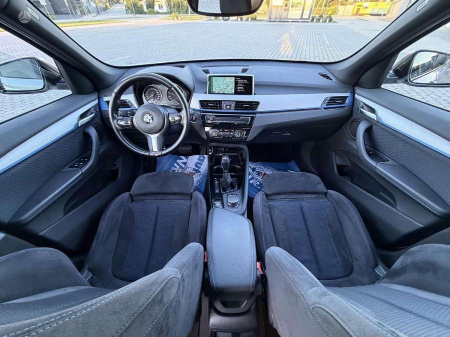 Grey BMW X1 2016 in Raseiniai, with an engine capacity of 2.00 L and mileage of 296 thousand km for 12999 €, photo 18 on AUTOMOTO.COM.LV