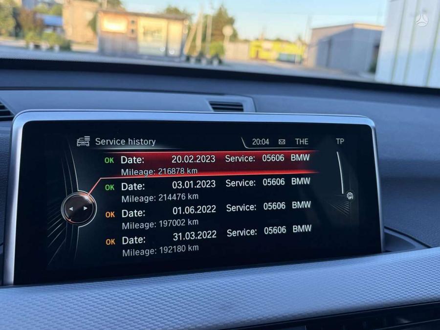 Grey BMW X1 2016 in Raseiniai, with an engine capacity of 2.00 L and mileage of 296 thousand km for 12999 €, photo 23 on AUTOMOTO.COM.LV