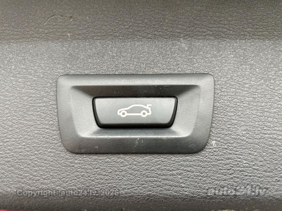 Pelēks BMW X1 2016 Tartu, ar dzinēja tilpumu 2.00 L un nobraukumu 164 tūkst. km par 17900 €, foto 14 vietnē AUTOMOTO.COM.LV