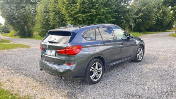 Grey BMW X1 2016 in Kuldiga, with an engine capacity of 2.00 L and mileage of 228 thousand km for 14600 €, photo 3 on AUTOMOTO.COM.LV