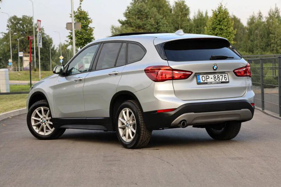 Pelēks BMW X1 2016 Jelgava, ar dzinēja tilpumu 2.00 L un nobraukumu 241 tūkst. km par 12750 €, foto 7 vietnē AUTOMOTO.COM.LV