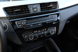 Pelēks BMW X1 2016 Jelgava, ar dzinēja tilpumu 2.00 L un nobraukumu 241 tūkst. km par 12750 €, foto 18 vietnē AUTOMOTO.COM.LV