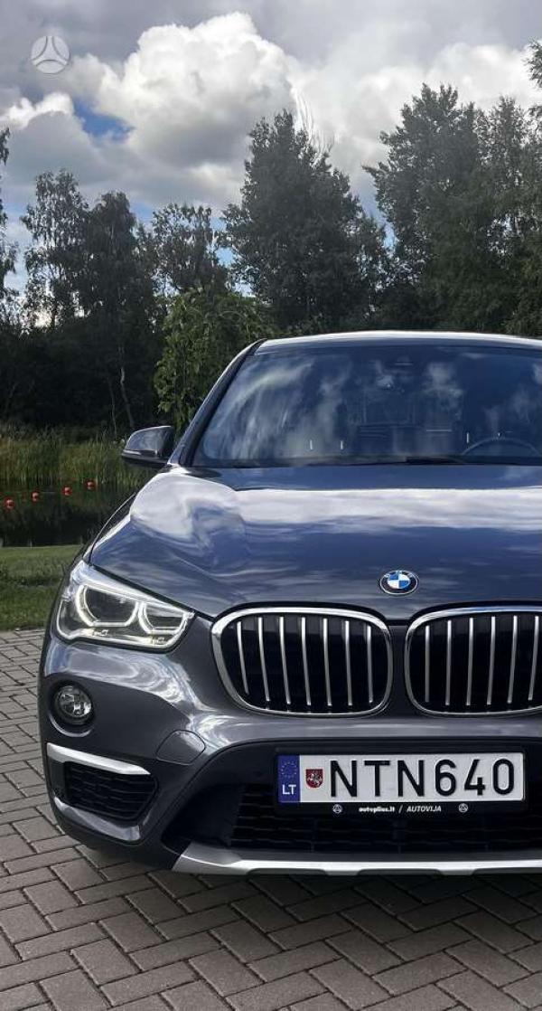Grey BMW X1 2016 in Utena, with an engine capacity of 1.50 L and mileage of 213 thousand km for 11250 €, photo 6 on AUTOMOTO.COM.LV