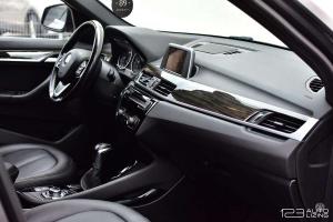 Grey BMW X1 2016 in Kretinga, with an engine capacity of 2.00 L and mileage of 241 thousand km for 10500 €, photo 3 on AUTOMOTO.COM.LV
