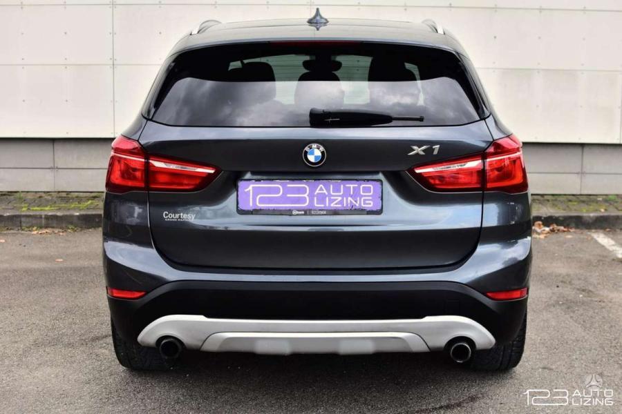 Grey BMW X1 2016 in Kretinga, with an engine capacity of 2.00 L and mileage of 241 thousand km for 10500 €, photo 10 on AUTOMOTO.COM.LV