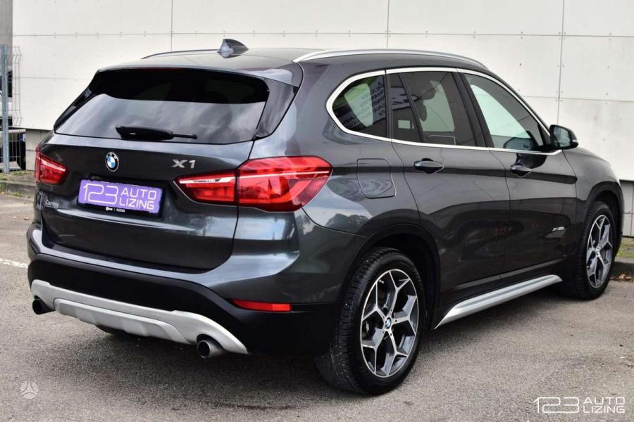 Grey BMW X1 2016 in Kretinga, with an engine capacity of 2.00 L and mileage of 241 thousand km for 10500 €, photo 11 on AUTOMOTO.COM.LV