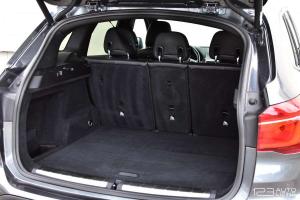 Grey BMW X1 2016 in Kretinga, with an engine capacity of 2.00 L and mileage of 241 thousand km for 10500 €, photo 12 on AUTOMOTO.COM.LV
