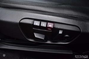 Grey BMW X1 2016 in Kretinga, with an engine capacity of 2.00 L and mileage of 241 thousand km for 10500 €, photo 15 on AUTOMOTO.COM.LV