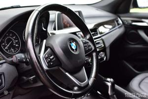 Grey BMW X1 2016 in Kretinga, with an engine capacity of 2.00 L and mileage of 241 thousand km for 10500 €, photo 27 on AUTOMOTO.COM.LV