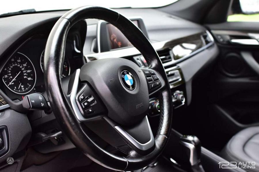 Grey BMW X1 2016 in Kretinga, with an engine capacity of 2.00 L and mileage of 241 thousand km for 10500 €, photo 27 on AUTOMOTO.COM.LV