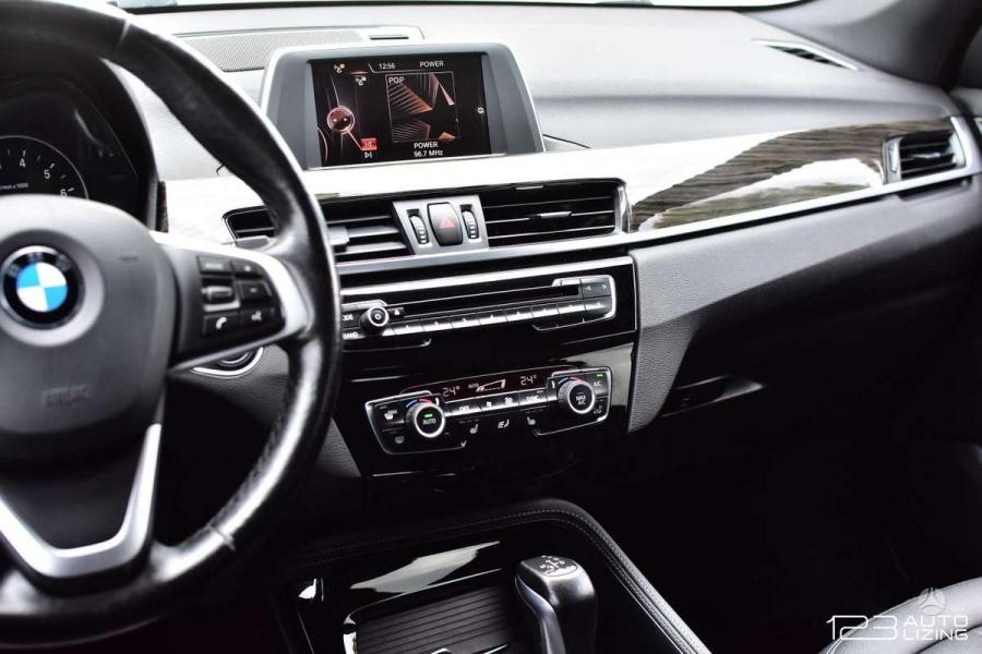 Grey BMW X1 2016 in Kretinga, with an engine capacity of 2.00 L and mileage of 241 thousand km for 10500 €, photo 30 on AUTOMOTO.COM.LV