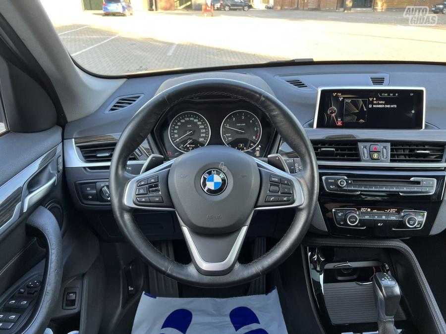 Grey BMW X1 2016 in Trakai, with an engine capacity of 2.00 L and mileage of 268 thousand km for 12800 €, photo 12 on AUTOMOTO.COM.LV