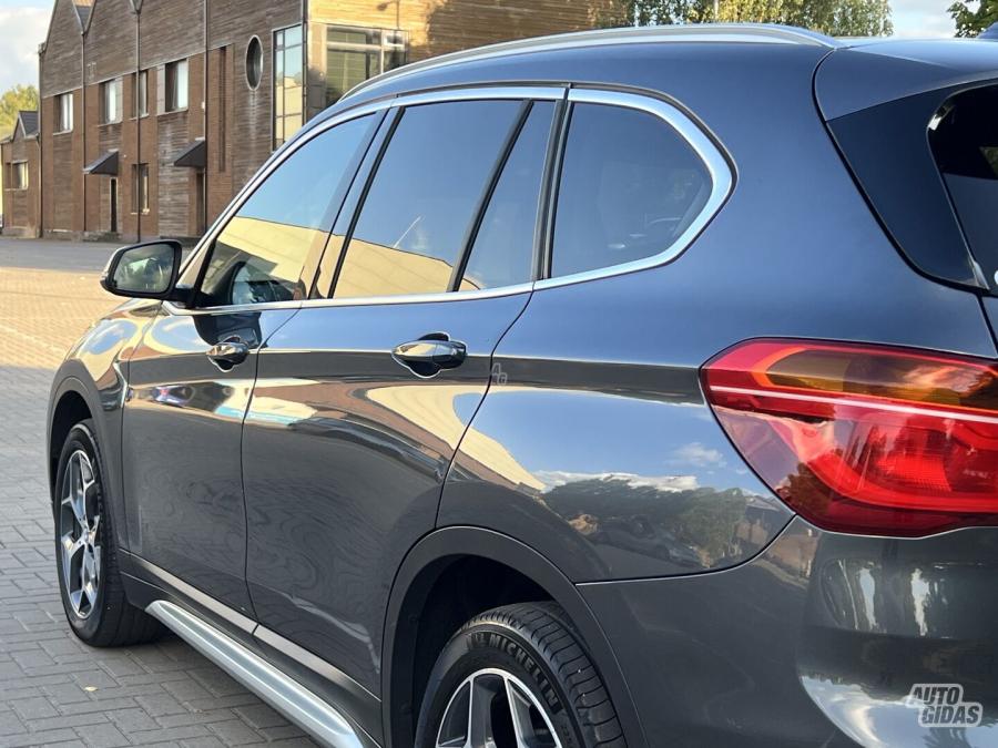 Grey BMW X1 2016 in Trakai, with an engine capacity of 2.00 L and mileage of 268 thousand km for 12800 €, photo 34 on AUTOMOTO.COM.LV