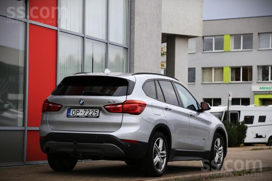 Pelēks BMW X1 2016 Rīga, ar dzinēja tilpumu 2.00 L un nobraukumu 296 tūkst. km par 11995 €, foto 7 vietnē AUTOMOTO.COM.LV