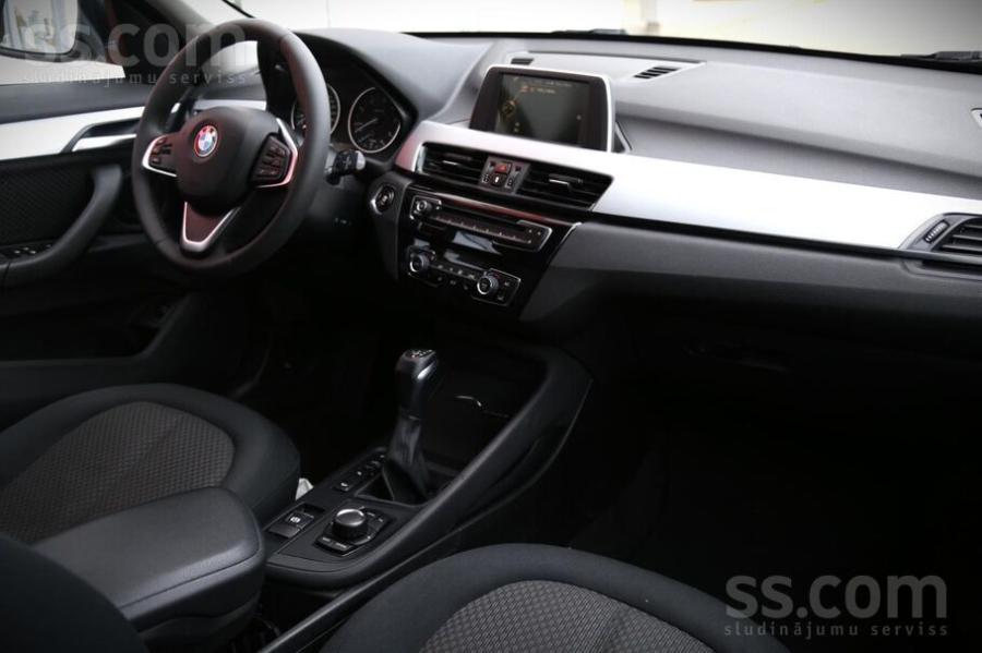 Pelēks BMW X1 2016 Rīga, ar dzinēja tilpumu 2.00 L un nobraukumu 296 tūkst. km par 11995 €, foto 11 vietnē AUTOMOTO.COM.LV