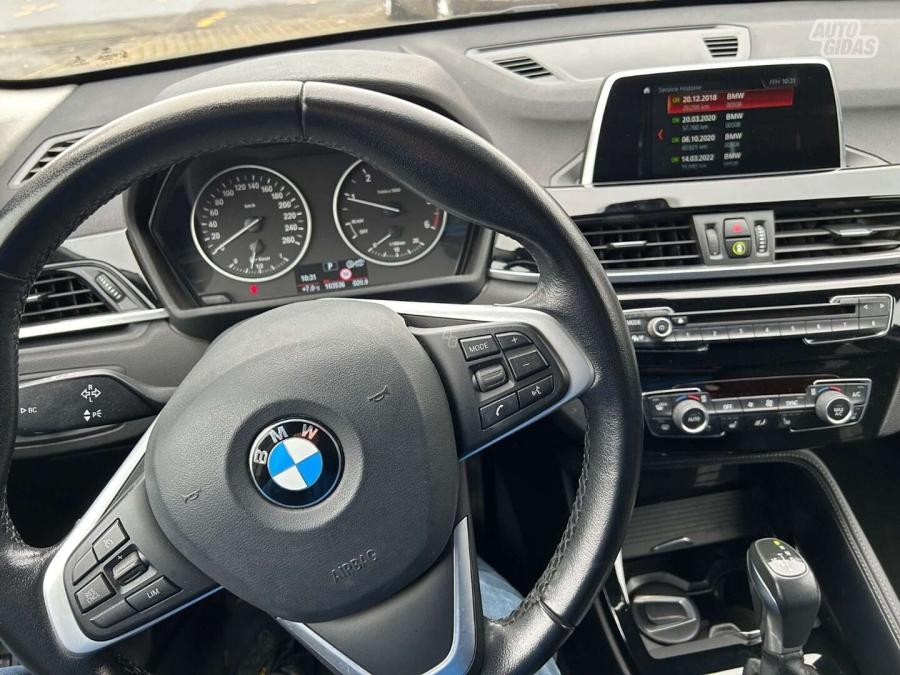 Grey BMW X1 2017 in Kaunas, with an engine capacity of 2.00 L and mileage of 98 thousand km for 23121 €, photo 9 on AUTOMOTO.COM.LV
