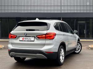 Grey BMW X1 2017 in Utena, with an engine capacity of 2.00 L and mileage of 299 thousand km for 11890 €, photo 11 on AUTOMOTO.COM.LV