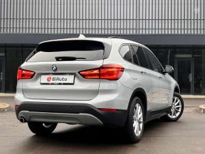Grey BMW X1 2017 in Utena, with an engine capacity of 2.00 L and mileage of 299 thousand km for 11890 €, photo 12 on AUTOMOTO.COM.LV