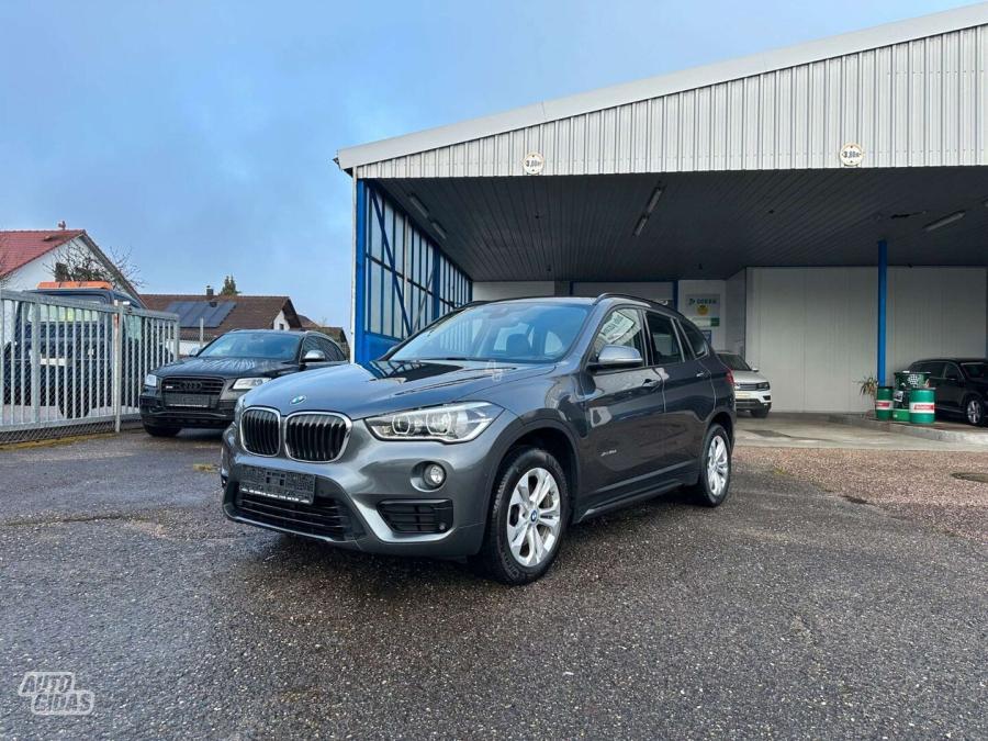Grey BMW X1 2017 in Kaunas, with an engine capacity of 2.00 L and mileage of 69 thousand km for 22276 €, photo 1 on AUTOMOTO.COM.LV
