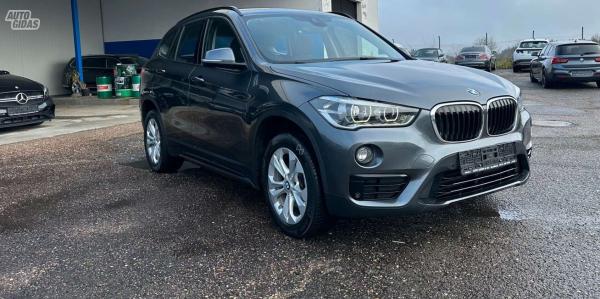 Grey BMW X1 2017 in Kaunas, with an engine capacity of 2.00 L and mileage of 69 thousand km for 22276 €, photo 3 on AUTOMOTO.COM.LV