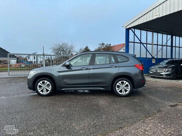 Grey BMW X1 2017 in Kaunas, with an engine capacity of 2.00 L and mileage of 69 thousand km for 22276 €, photo 4 on AUTOMOTO.COM.LV