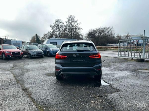 Grey BMW X1 2017 in Kaunas, with an engine capacity of 2.00 L and mileage of 69 thousand km for 22276 €, photo 7 on AUTOMOTO.COM.LV