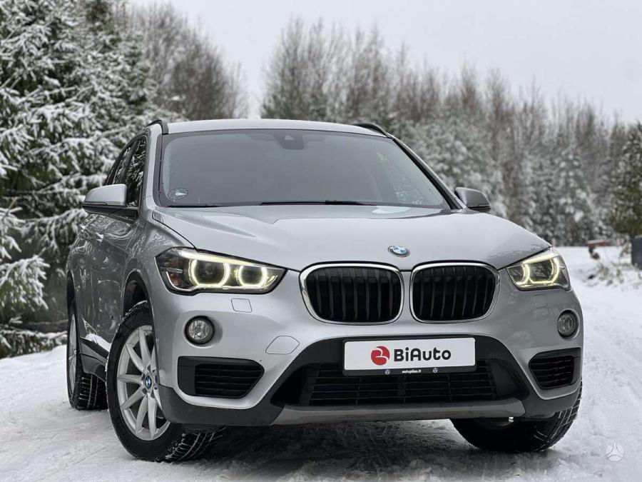 Grey BMW X1 2017 in Utena, with an engine capacity of 2.00 L and mileage of 299 thousand km for 12250 €, photo 7 on AUTOMOTO.COM.LV