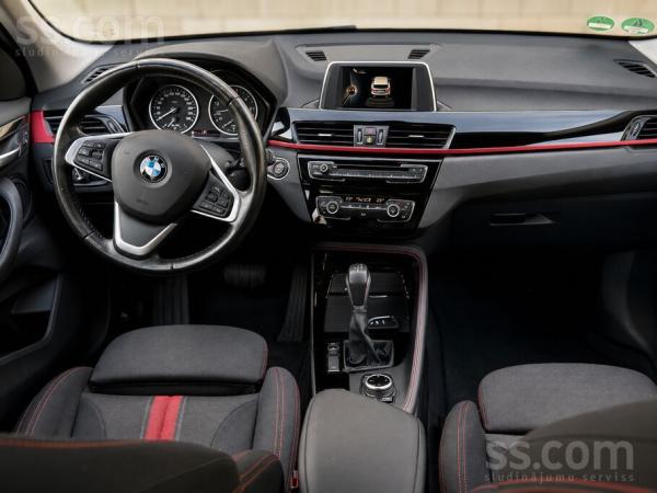 Grey BMW X1 2017 in Riga, with an engine capacity of 2.00 L and mileage of 239 thousand km for 13195 €, photo 5 on AUTOMOTO.COM.LV