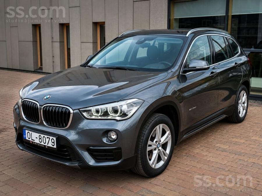 Grey BMW X1 2017 in Riga, with an engine capacity of 2.00 L and mileage of 239 thousand km for 13395 €, photo 1 on AUTOMOTO.COM.LV