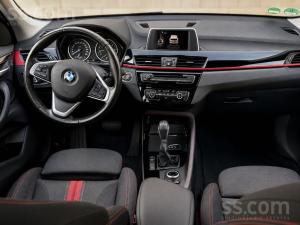 Grey BMW X1 2017 in Riga, with an engine capacity of 2.00 L and mileage of 239 thousand km for 13395 €, photo 6 on AUTOMOTO.COM.LV