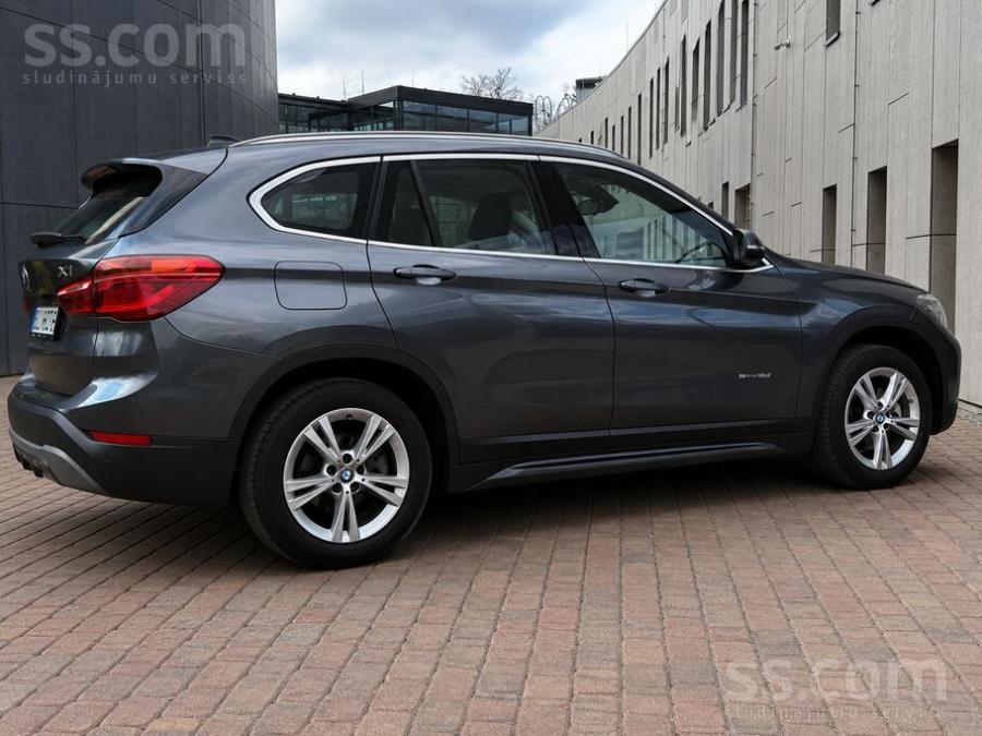 Grey BMW X1 2017 in Riga, with an engine capacity of 2.00 L and mileage of 239 thousand km for 13395 €, photo 14 on AUTOMOTO.COM.LV